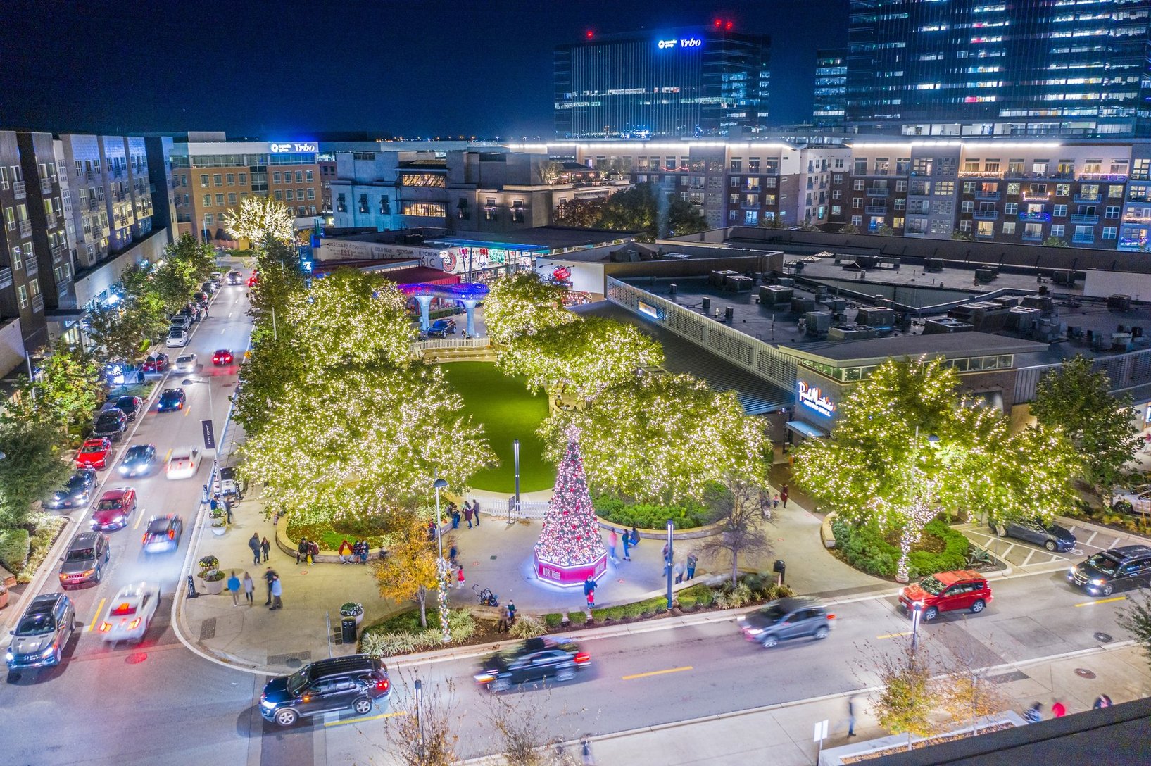 Where Can I See Christmas Lights in Texas? A Quick Guide for 2025
